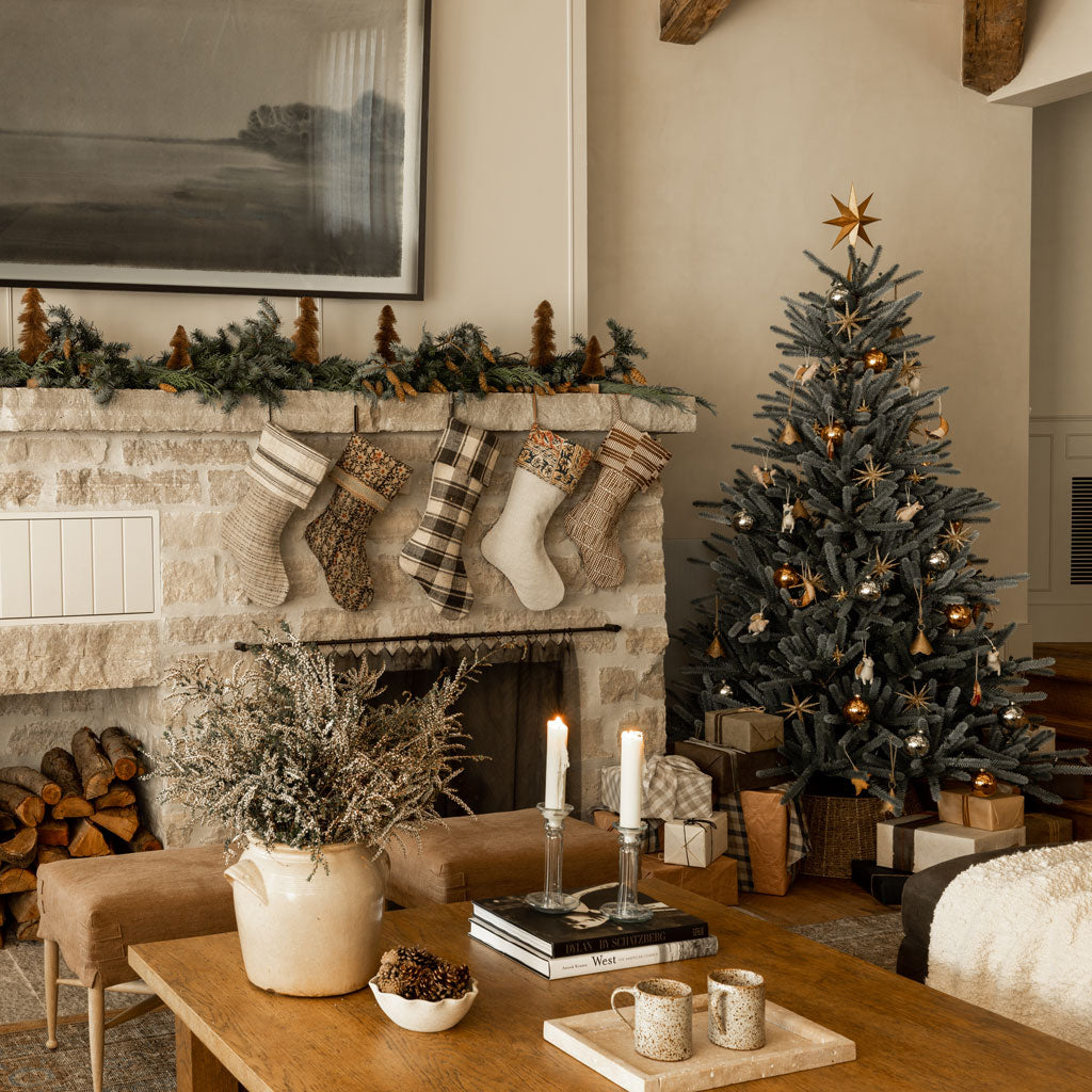 Shoppe the Look: Holiday Family Room – Shoppe Amber Interiors