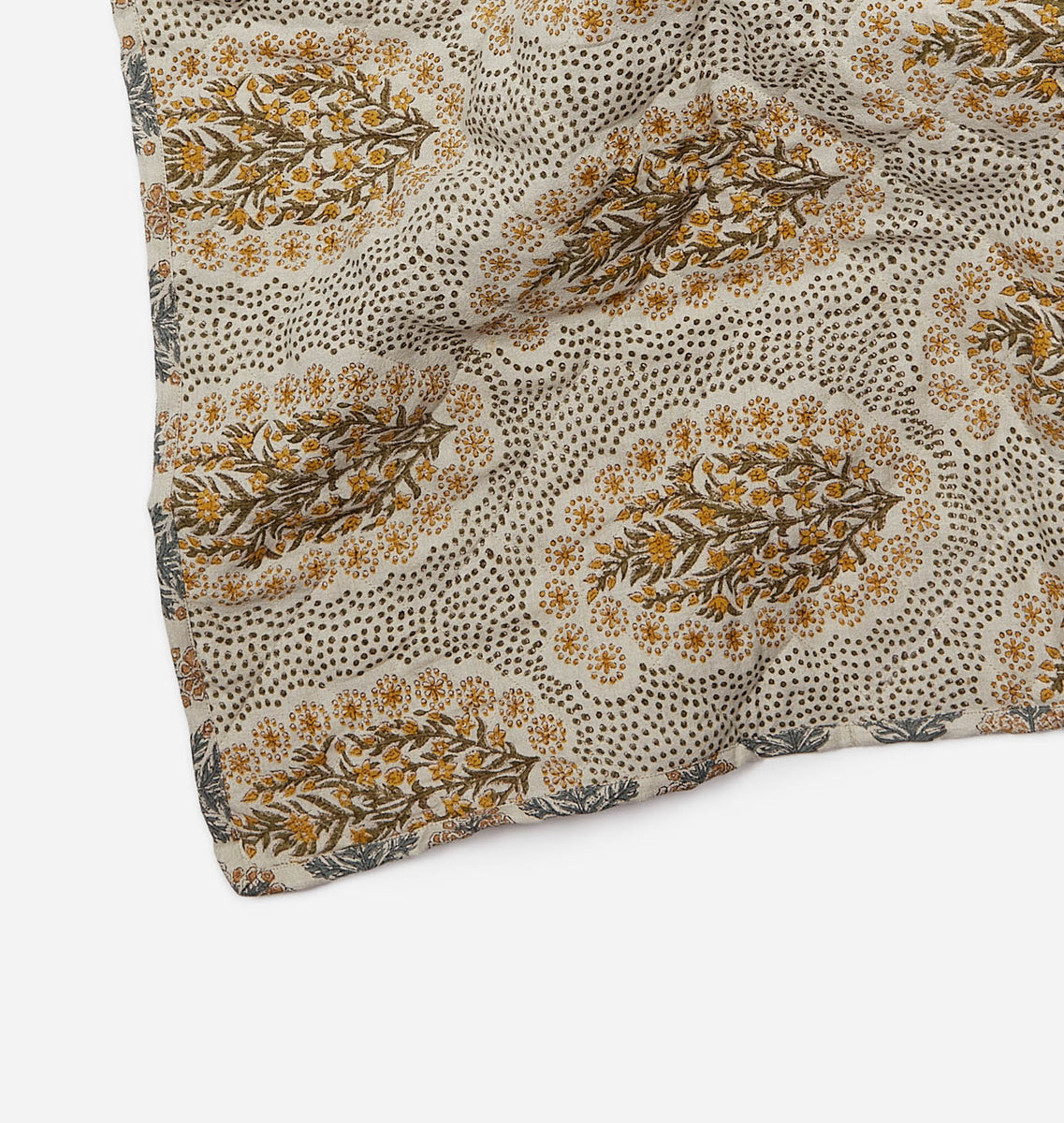 Winfleur Marigold Quilt | Shoppe Amber Interiors